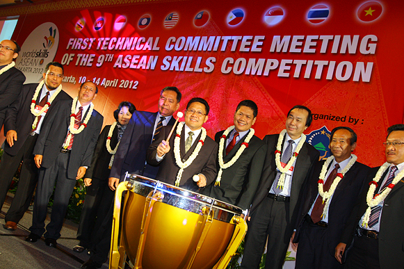 Indonesia Juara Umum ASEAN Skills Competition 2012 – Seputaraceh